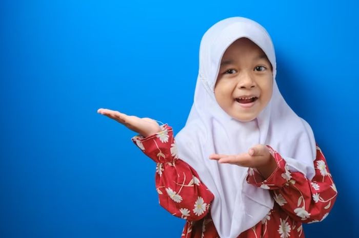 12 Rangkaian Nama Bayi Perempuan Nuansa Islami Modern 3 Kata Lengkap ...