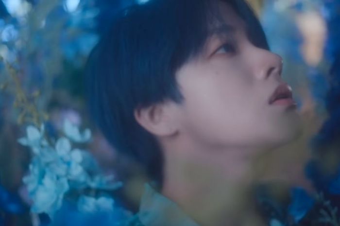 Jay iKON Rilis Single Solo, Ini Lirik Romanized Lagu Baru Blue Moon ...