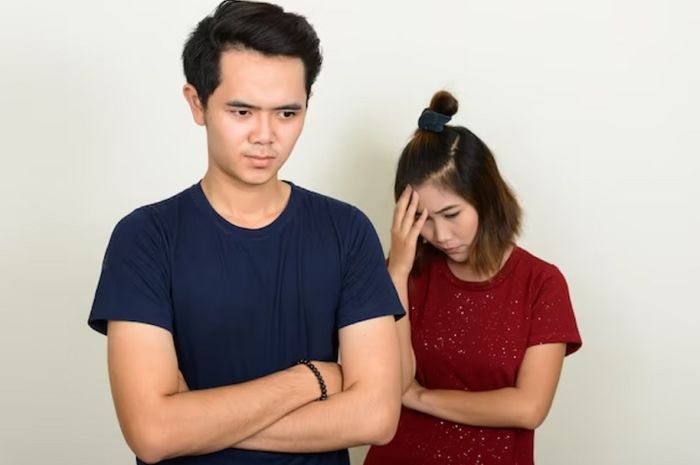 Cara Menghadapi Pasangan Over Protektif, Komunikasi Seperti Ini yang ... Cara Menghadapi Pasangan Over Protektif, Komunikasi Seperti Ini yang ...