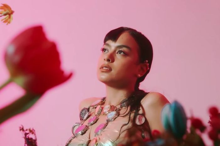 Eva Celia Rilis Lagu Baru Berjudul Crush, Musik Usung Nuansa Retro!