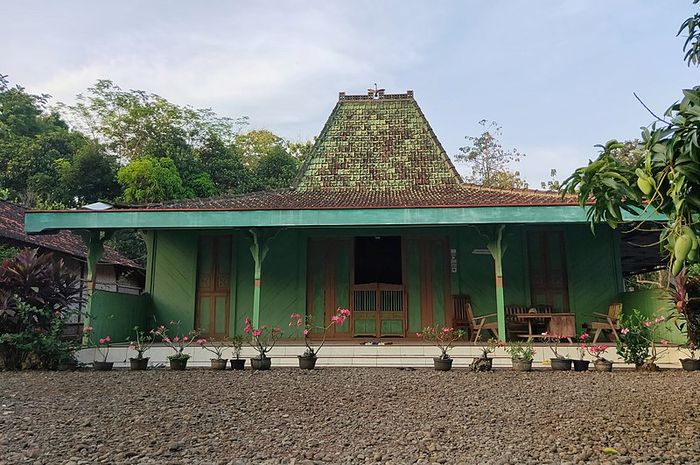 6 Fakta Unik Rumah Adat Joglo Khas Suku Jawa, dari Halaman hingga ...