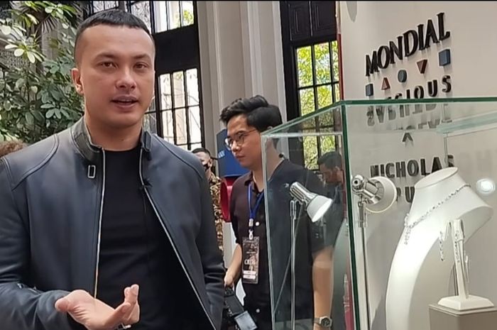 Nicholas Saputra Jadi Brand Ambassador Sekaligus Ikut Mendesain Produk ...