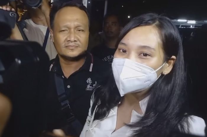 Ngakunya Dipaksa, Virly Virginia Hanya Dibayar Rp 1-2 Juta untuk Main Film Porno