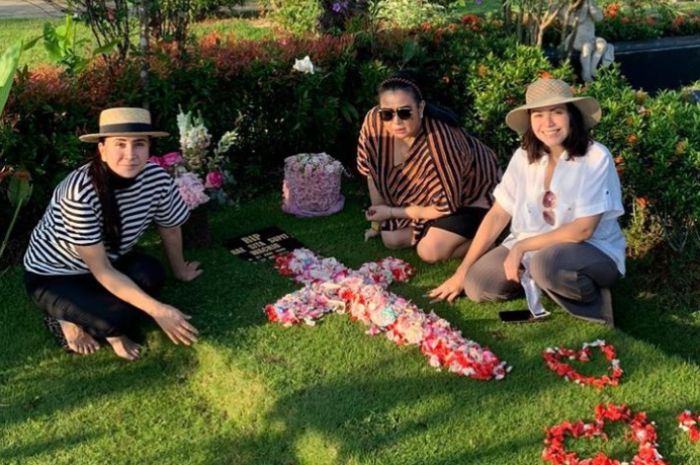 Innalillahi Wa Innailaihi Rojiun, Aktris Kondang Ini Meninggal Dunia ...