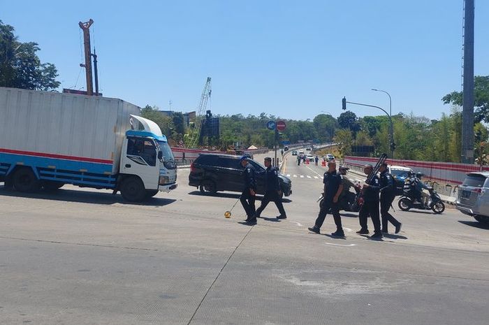 Bikin 4 Orang Meninggal Dunia, Sopir Truk Penyebab Kecelakaan Maut Exit ... Bikin 4 Orang Meninggal Dunia, Sopir Truk Penyebab Kecelakaan Maut Exit ...