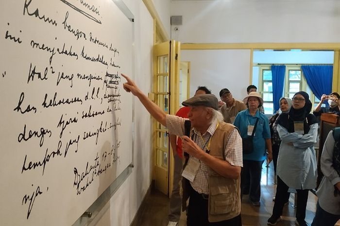 Inilah Penjelasan Kenapa Rumah Sukarno di Jalan Pegangsaan Timur No.56 ...