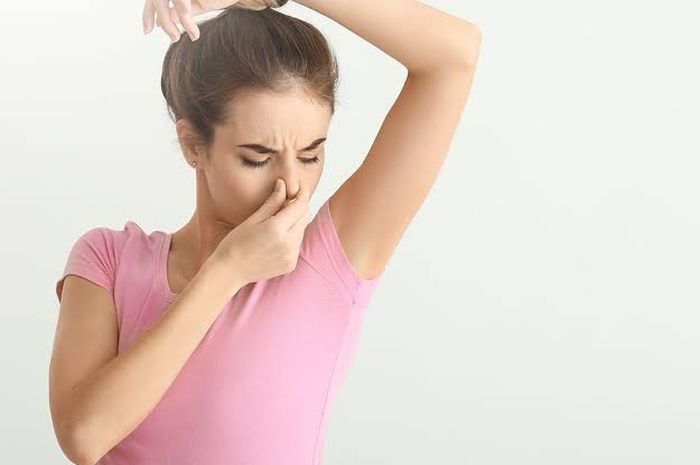 Cara Menghilangkan Bau Ketiak Menyengat Tanpa Deodoran Ampuh Stylo