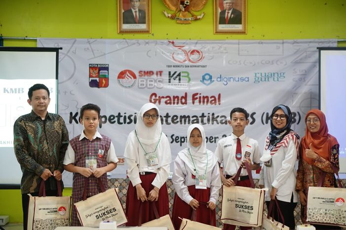 Asah Logika Berpikir Siswa: Diginusa dan SMPIT Bina Bangsa Sejahtera ... Asah Logika Berpikir Siswa: Diginusa dan SMPIT Bina Bangsa Sejahtera ...