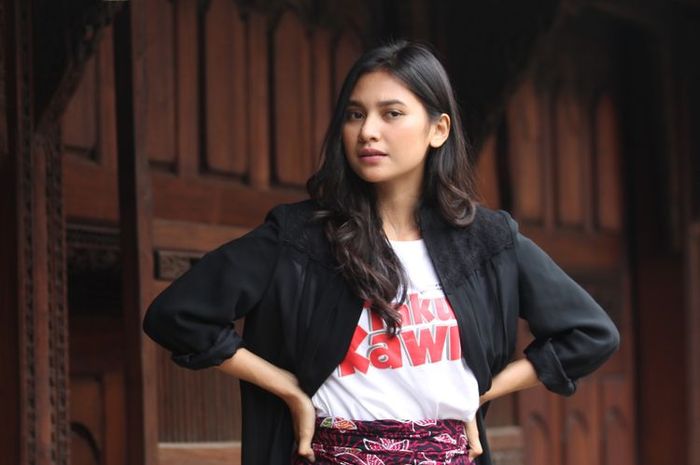 Indah Permatasari Bikin Pangling Saat Jadi Model di Jakarta Muslim ...