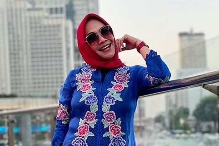 Kelewat Kaya Raya, Tas Ratusan Juta Rupiah Mama Rieta Dijejalkan Begitu ...