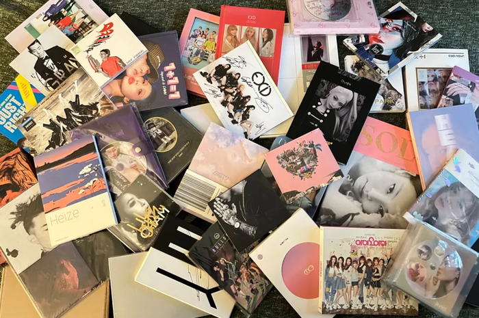 Begini Cara Fans Kpop Membeli Album Kpop dengan Harga yang Murah ...