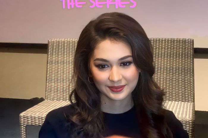 Perankan Nike Ardilla, Zoe Abbas Jackson Belajar Bahasa Sunda Gaul ...