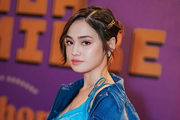 Syifa Hadju Menjelma Jadi Peri Saat Hadiri Premier Film Mohon Doa Restu, Kecantikan Unreal!