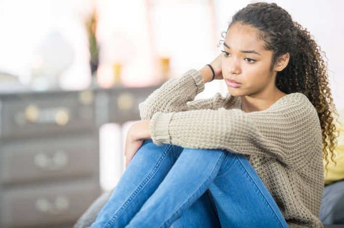 5 Hal yang Membuat Kita Susah Bahagia. Kurangi dan Hindari Ya ...