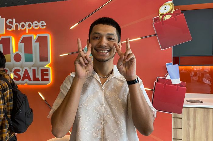 Penyanyi Basboi Jadikan Anime Sebagai Inspirasi Gaya Fashion