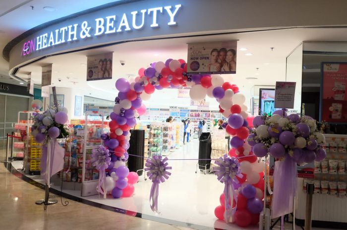 Serbu Banjir Promo di Pembukaan Aeon Health & Beauty Pertama di ...