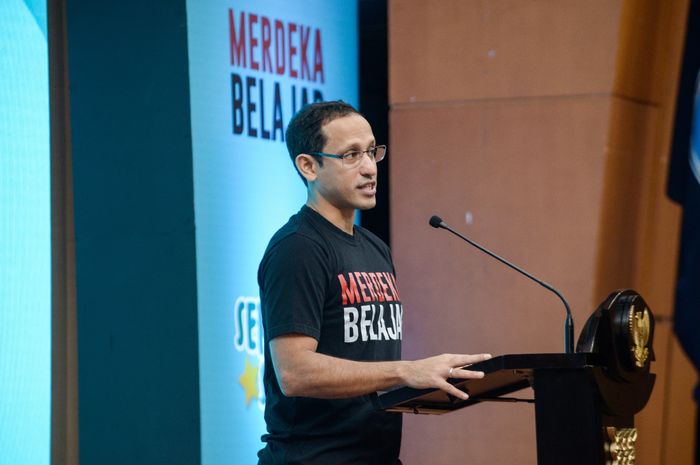 Info Sekolah Kemendikbudristek Resmikan Kurikulum Merdeka Sebagai Kurikulum Nasional - CewekBanget