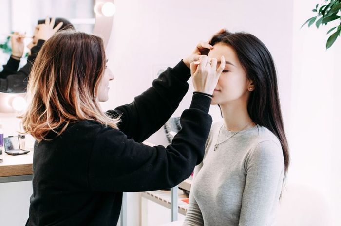 Tarifnya Rp 350 Ribu, MUA Ini Diprotes Ibu Calon Manten: Jangan Mahal ...