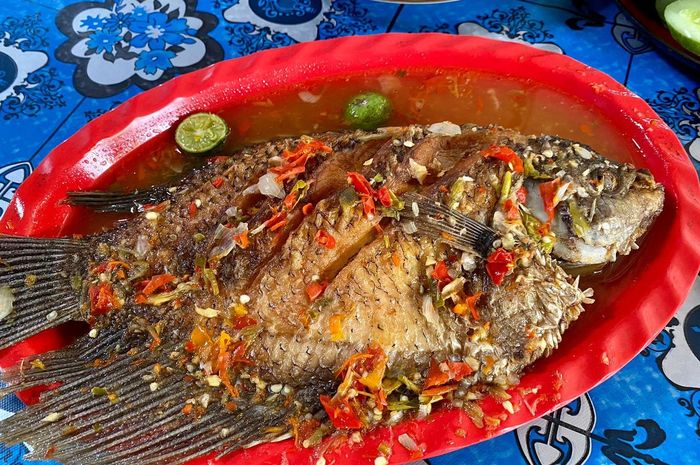 Nikmatnya Makan Pecak Betawi Bisa Dapat Bonus Antikanker Karena Pakai Satu Bumbur Dapur Ini