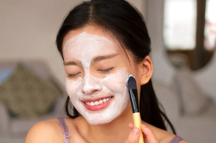 Tepung Beras Bisa Memutihkan Wajah, Coba Caranya di Rumah Yuk! - Stylo