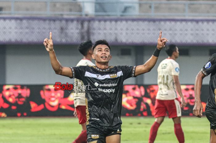 Hasil Liga 1 - Hampir Diundur Akibat Hujan Deras, Dewa United Sukses ...