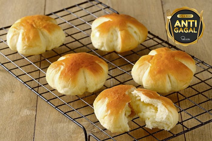 Rasanya Gurih Banget, Resep Roti isi Vla Ini Bikin Kita Jatuh Hati ...