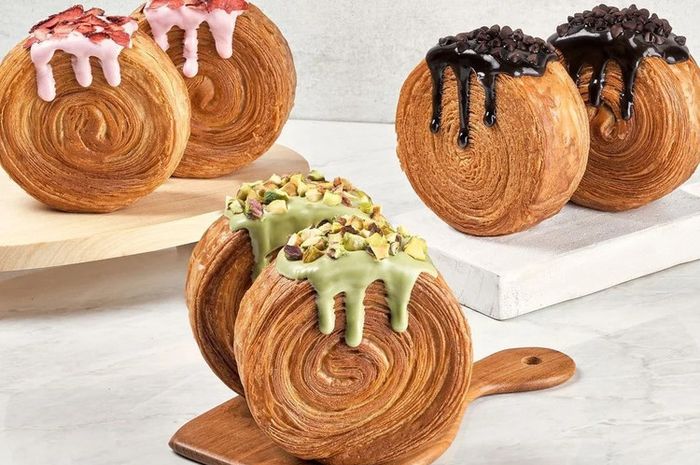 4 Tempat Jual Cromboloni Viral di Medan, Harga Mulai dari Rp 25 Ribu ...