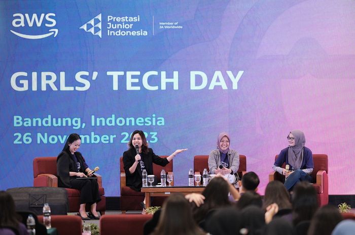 PJI dan AWS Gelar STEAM Innovation Festival dan AWS Girls’ Tech Day ...