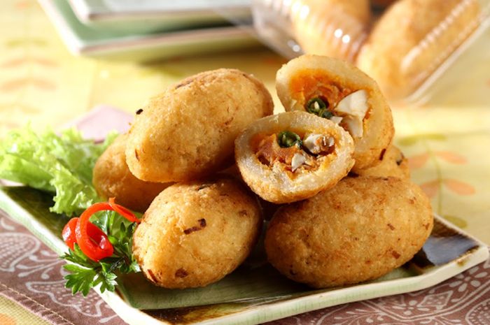 Hasilnya Bisa Bikin Nagih, Seperti Ini Membuat Combro Agar Rasanya Enak ...