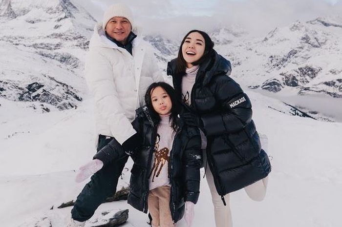 Rayakan Tahun Baru Bersama, Gisel dan Gading Didoakan Kembali Rujuk ...