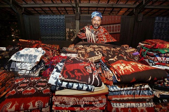 Jangan Kaget, Inilah Alasan Kain Tenun Ikat Sumba Harganya Mahal - Intisari