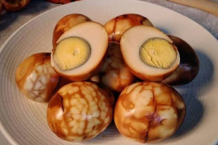 Telur Rendam Teh, Makanan Khas Imlek yang Punya Tampilan Cantik dan ...