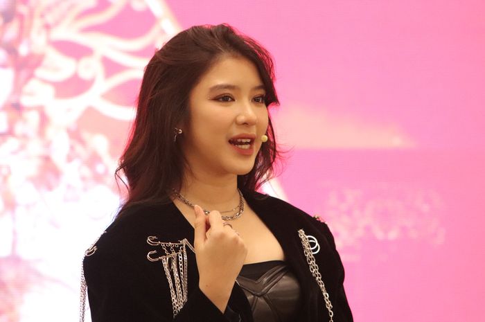 Gabungkan Budaya Jawa dan Kpop, Tiara Andini Rilis Single Baru Berjudul ...