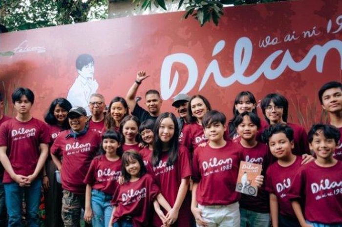 Pidi Baiq Ngaku Butuh Waktu 2 Tahun untuk Pilih Karakter Mei Lien di ...