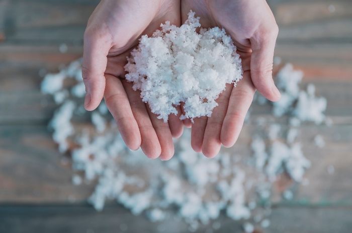 Apa Itu Garam Epsom? Apa Bedanya dengan Garam Biasa, Begini ...