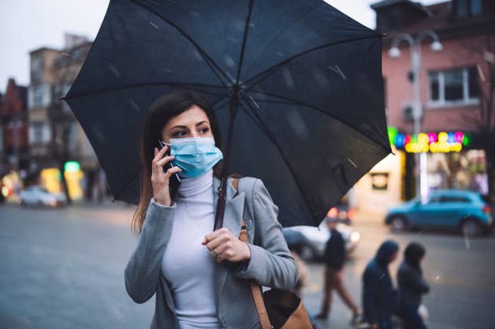 Cara Mencegah Masuk Angin saat Musim Hujan dengan Mudah, Ampuh! - Stylo