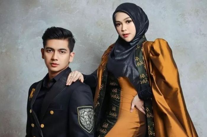 Perceraian dengan Ria Ricis Sudah di Depan Mata, Ekspresi Wajah Teuku ...
