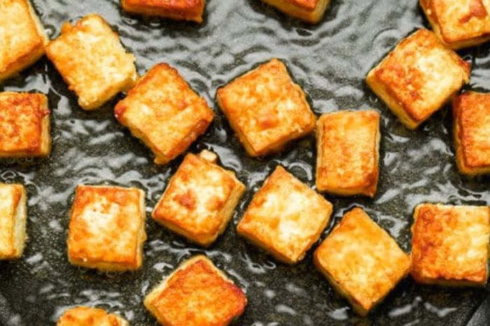 Cuma Rendam Tahu yang Digoreng Dalam Air Es, 15 Menit Kemudian Seisi ...