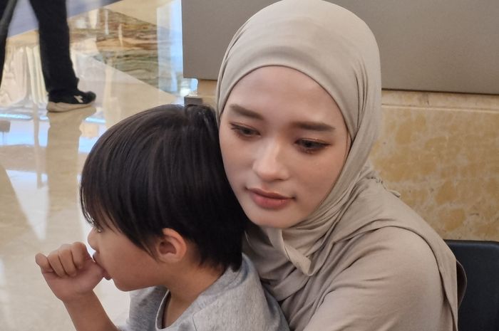Cerai dari Virgoun, Inara Rusli Terpaksa Banting Tulang di Bulan Ramadan Demi Nafkahi Anak