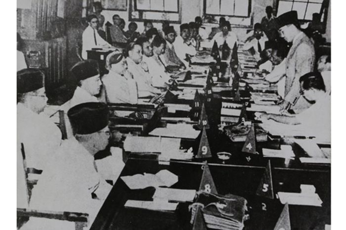 Siapa Saja Anggota PPKI? Materi Sejarah Kelas XI Kurikulum Merdeka - Adjar