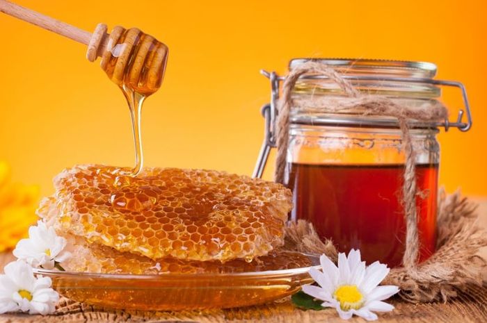5 Cara Membedakan Madu Asli dengan yang Palsu, Salah Satunya Pakai Ibu ...