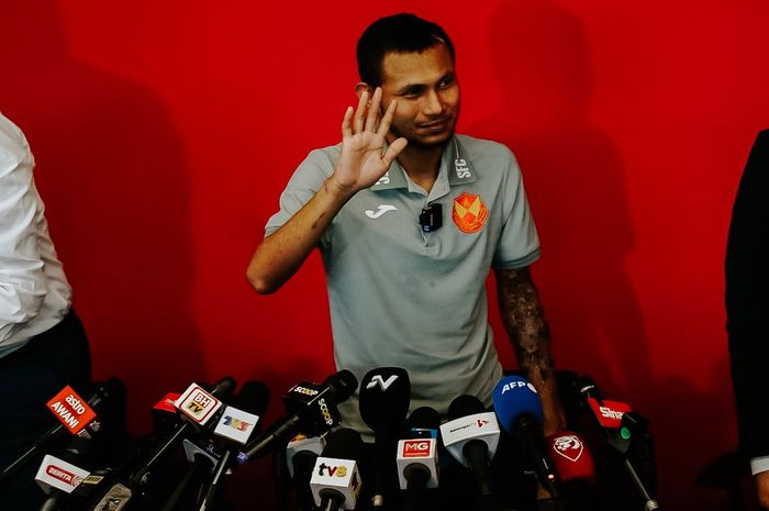 Kim Pan-gon Jadi Salah Satu Alasan Winger Timnas Malaysia Tetap Ingin Bermain Sepak Bola ...