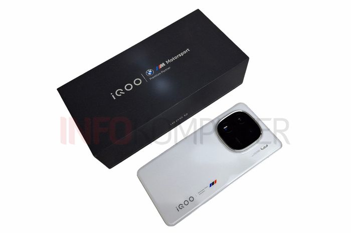 Review iQOO 12: Hape Flagship Mainstream dengan Performa Gaming - Info ...