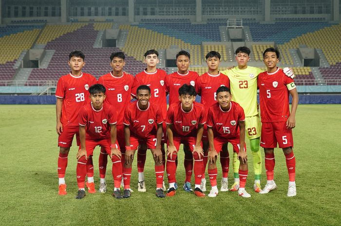 4 Tahun Terpapar Formasi 3 Bek Shin Tae-yong, Nova Arianto Tak Mau Bocorkan Taktik Timnas U-16 ...