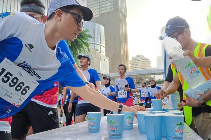 Jakarta Internasional Marathon 2024 Diikuti 15.000 Peserta, Le Minerale ...