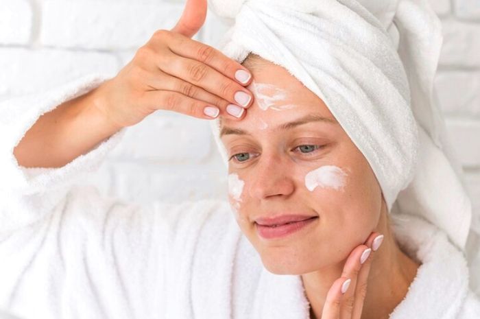 5 Sabun Pencuci Muka untuk Menghilangkan Flek Hitam Under Rp 100 Ribu ...