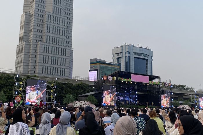 Tampil di Malam Minggu, Kahitna Sukses Bikin Nostalgia dengan Lagu-lagunya