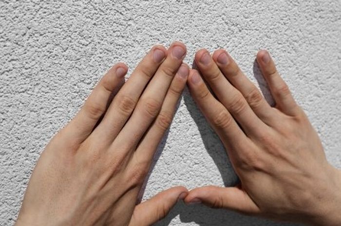 Cara Menghilangkan Hitam di Ruas Jari dengan Bahan Alami, Mudah Loh ...