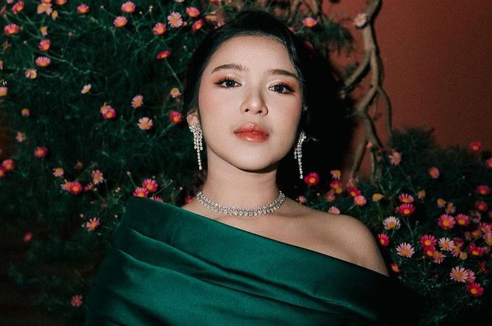 Tampil bak CEO di Drama Korea, Tiara Andini Banjir Pujian Saat Kenakan ...