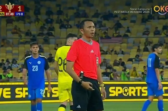 Terang-terangan Bantu Malaysia, Striker Filipina Muak dengan Wasit ...